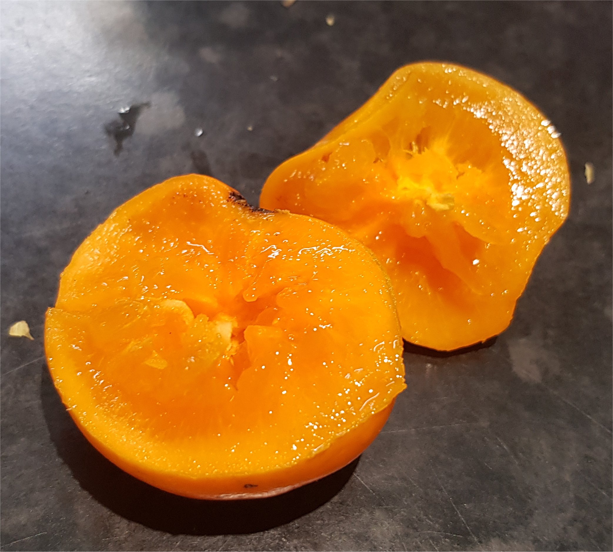 Just a few more Fruit varieties from our Orchard - End Nov/Dec 2023 ...